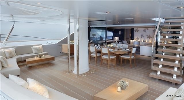 Yacht TWIZZLE, Royal Huisman | CHARTERWORLD Luxury Superyacht Charters